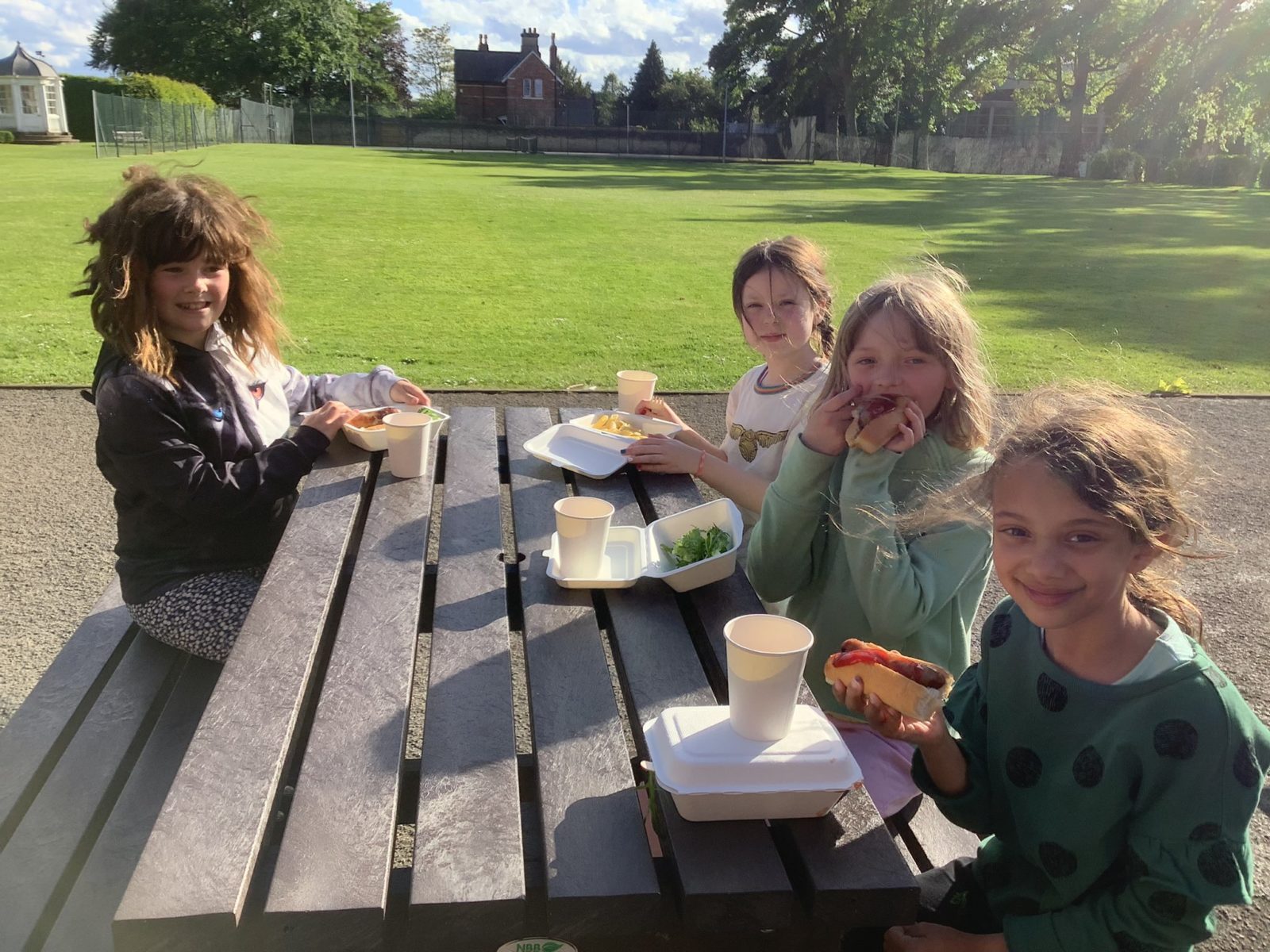 FTtBC3mX0AAeZCS - The Mount School