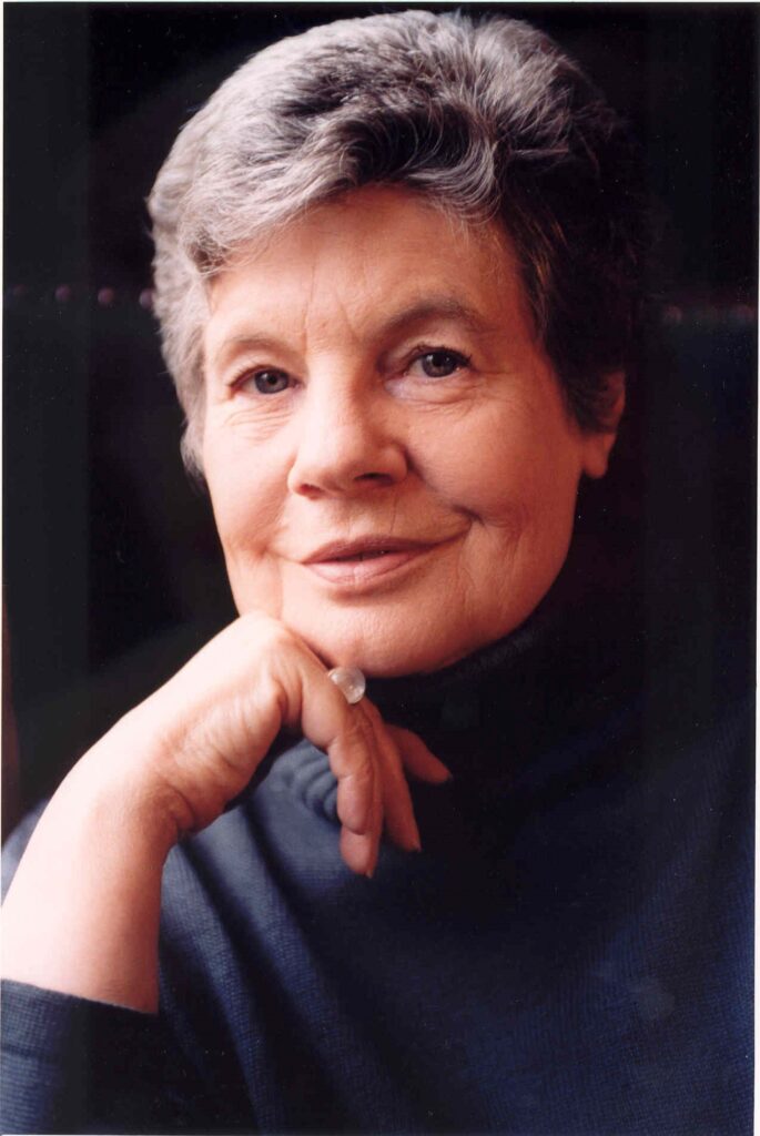 Vale Dame Antonia Susan Byatt (1954) - The Mount School